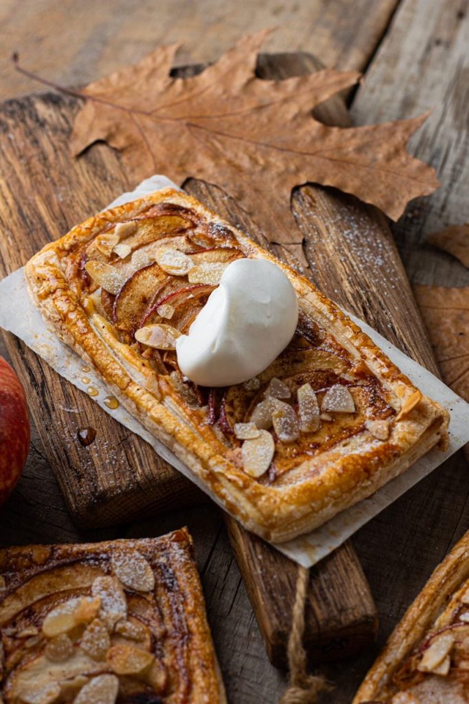 APPLE PEAR PUFF PASTRY TARTS - Bake with Shivesh