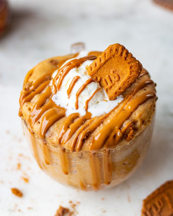 Biscoff mug cake - Bake with Shivesh