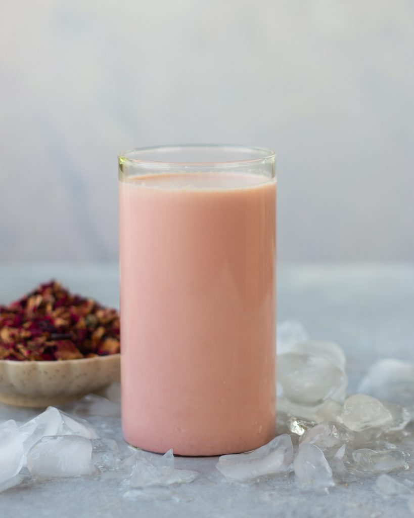 6 Summer Milkshakes - Bake with Shivesh