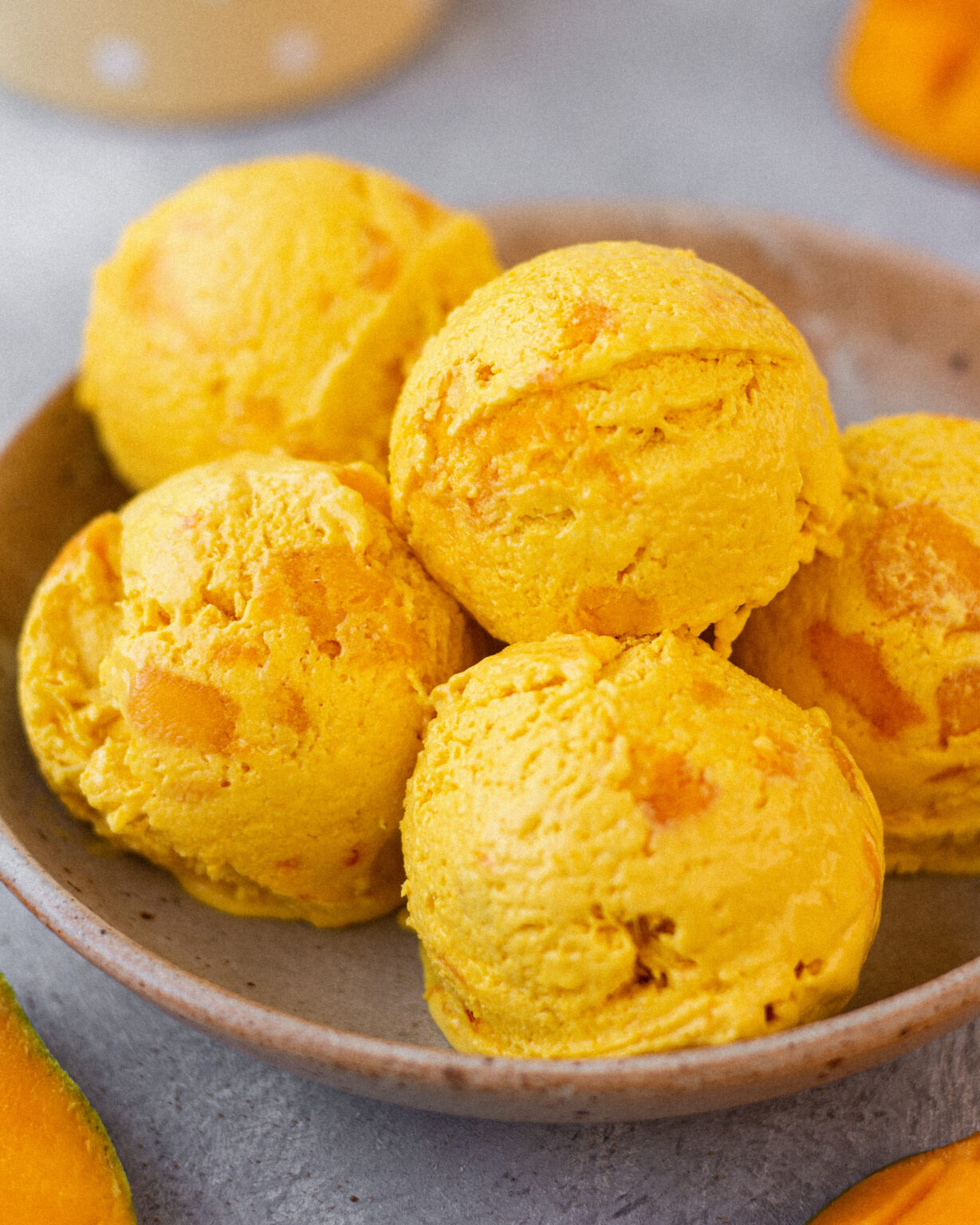 mango ice cream - Bake with Shivesh