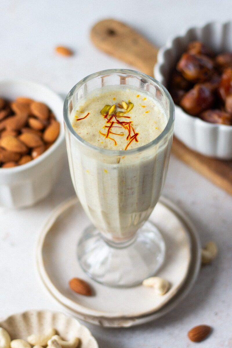 HEALTHY DRY FRUIT MILKSHAKE - Bake with Shivesh