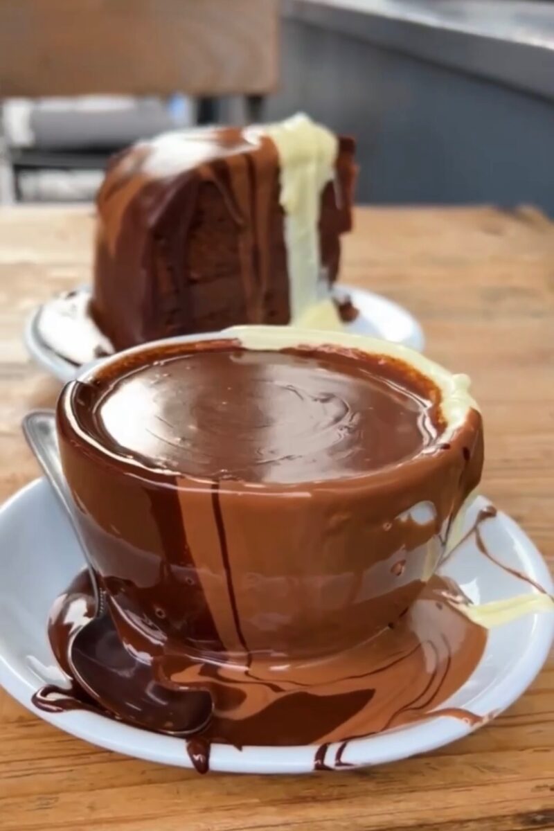 CREAMY ITALIAN BEAR HOT CHOCOLATE - Bake with Shivesh