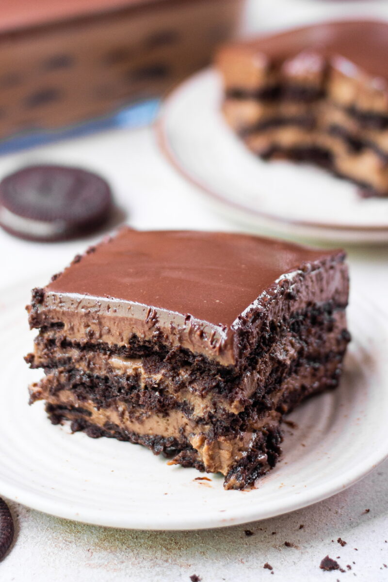 MOCHA BISCUIT PUDDING - Bake with Shivesh