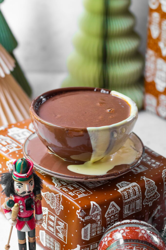 CREAMY ITALIAN BEAR HOT CHOCOLATE - Bake with Shivesh