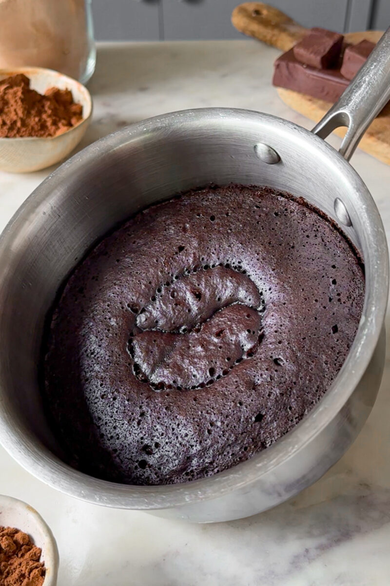CHOCOLATE CAKE IN SAUCEPAN - Bake with Shivesh