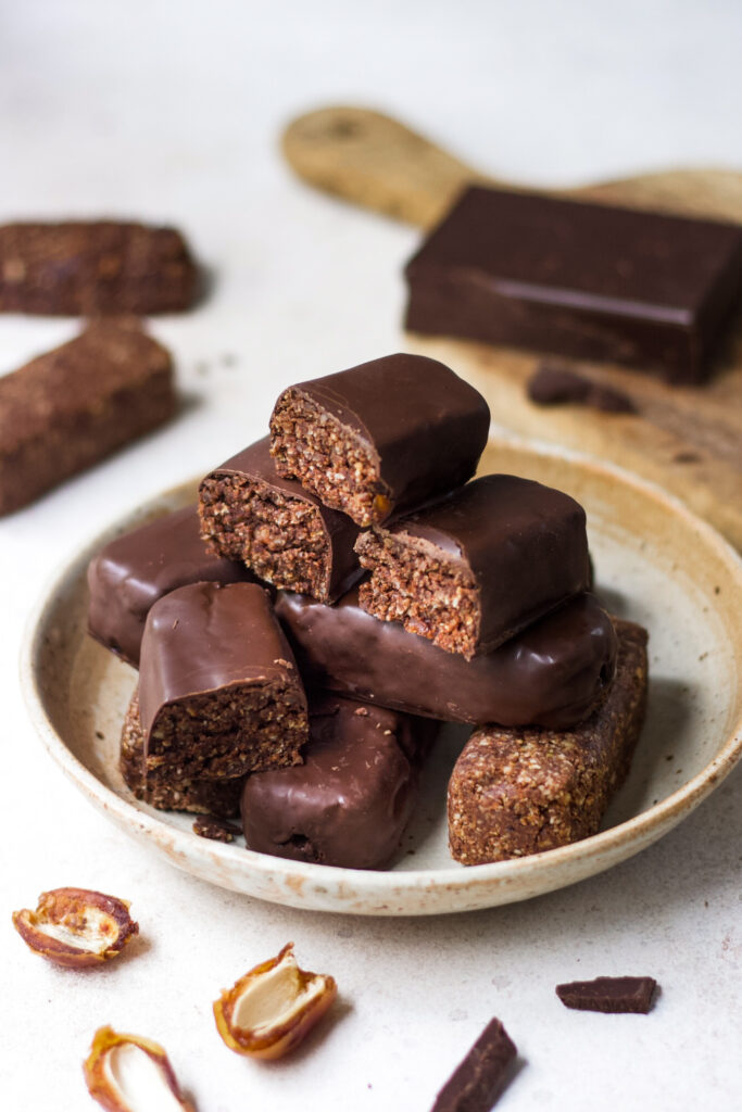 HEALTHY CHOCOLATE BARS - Bake with Shivesh