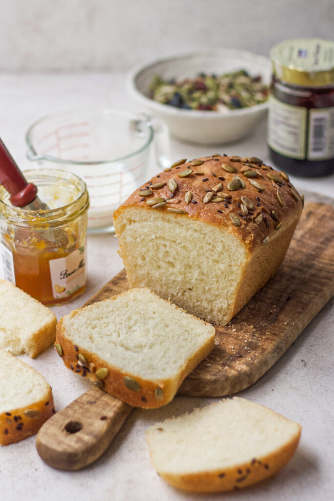 NO OVEN SUJI BREAD - Bake with Shivesh