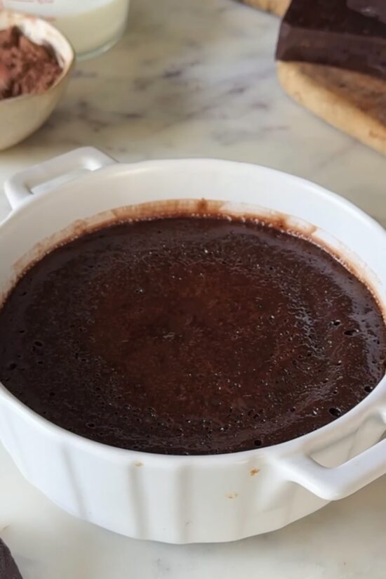 EGGLESS CHOCOLATE LAVA PUDDING IN COOKER - Bake with Shivesh