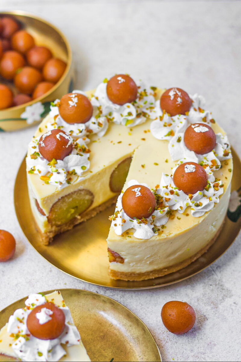 EGGLESS GULAB JAMUN CHEESECAKE - Bake with Shivesh