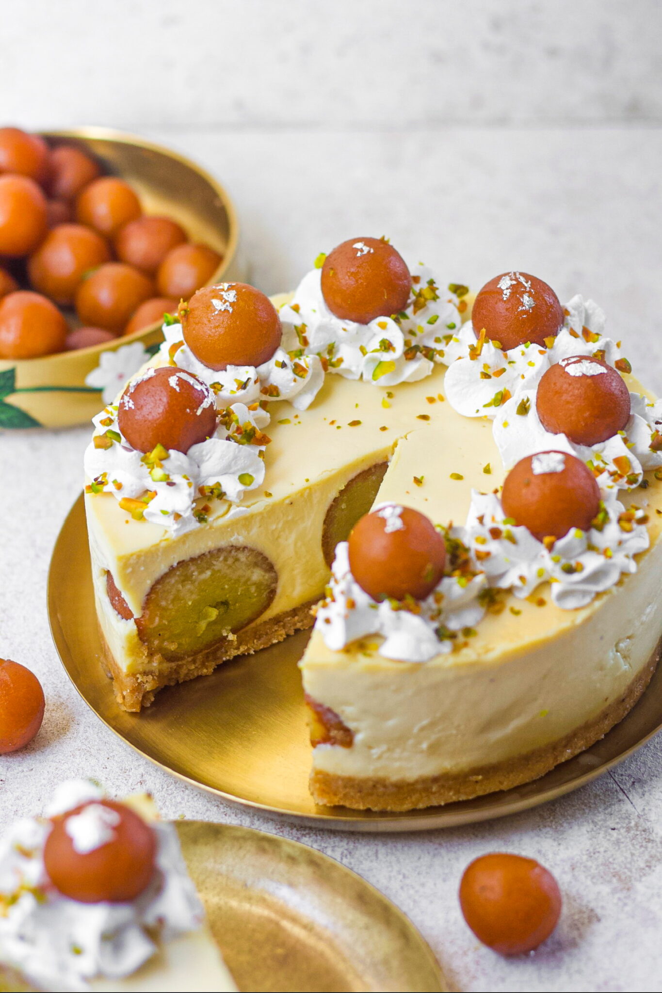 EGGLESS GULAB JAMUN CHEESECAKE - Bake with Shivesh