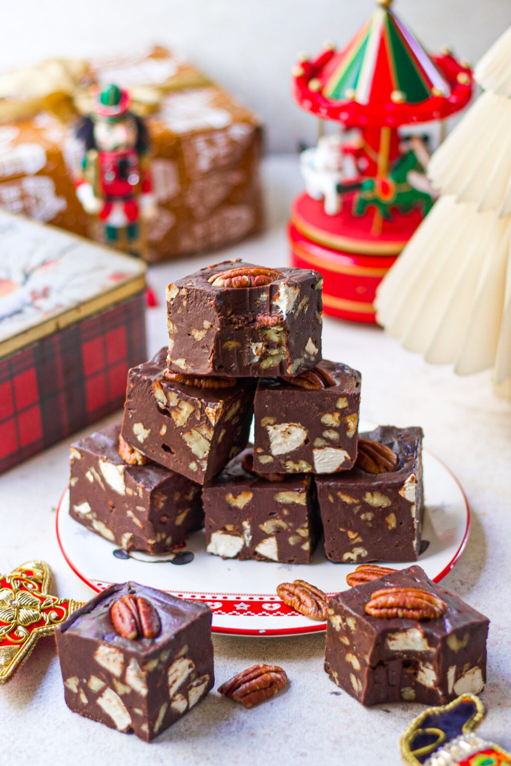 CHOCOLATE PECAN FUDGE - Bake with Shivesh