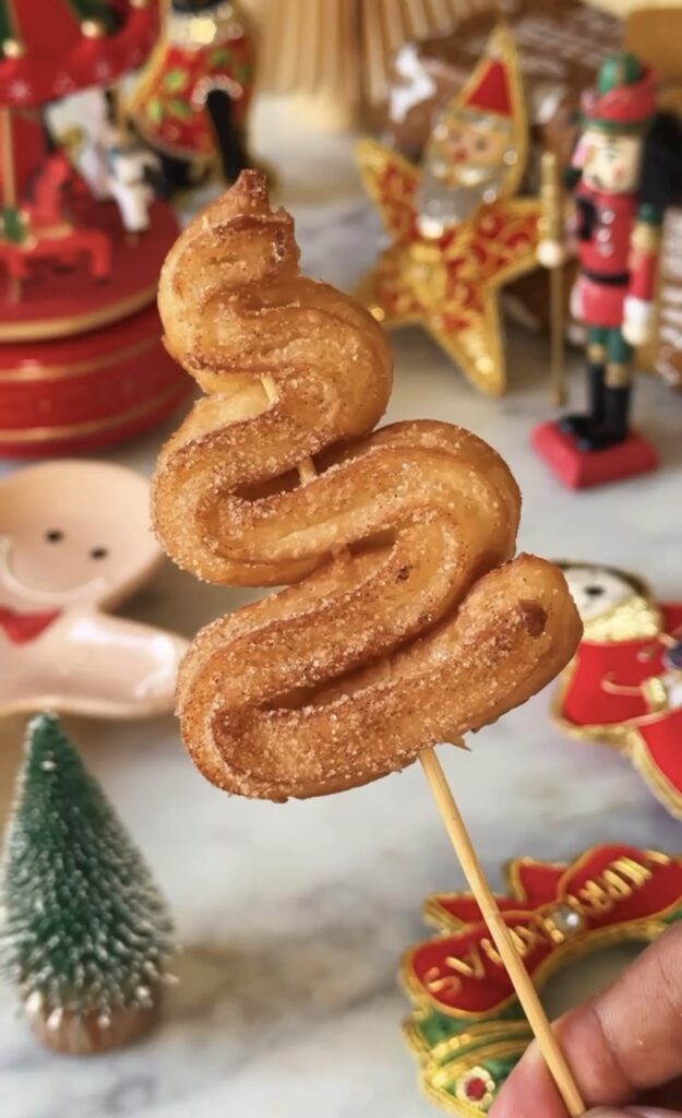 6- INGREDIENT CHRISTMAS TREE CHURROS - Bake with Shivesh