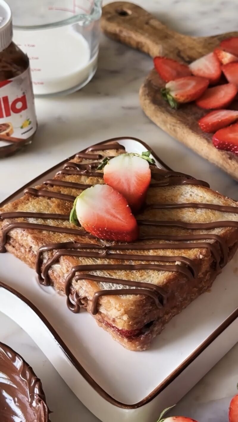 STRAWBERRY NUTELLA MILK TOAST - Bake with Shivesh